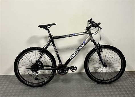 Алуминиев велосипед CycleWolf 26 цола 3х9 DEORE / колело / Планински ...