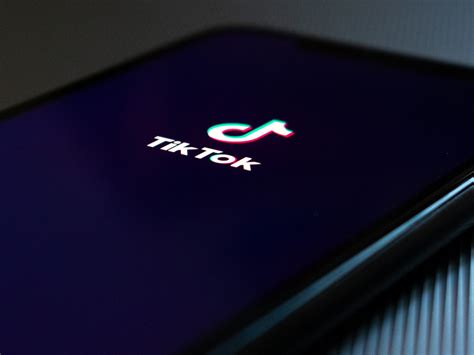 Eklige Trend Challenge Tiktok User Machen Sich Absichtlich In Die Hose