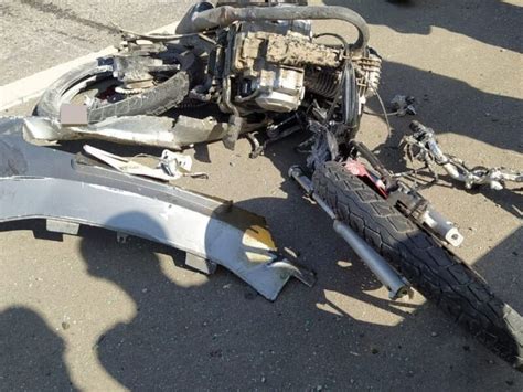 Piloto E Garupa De Moto Morrem Em Colisão Com Carro Na Br 408 Em