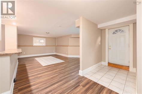 5668 Ogilvie Street Halifax Nova Scotia B3h1c1 Realtorca