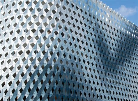 Leong Leong Iwamotoscotts Shimmering Design District Garage