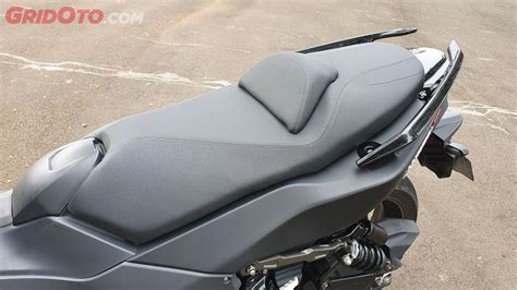 Posisi Riding Matic 500 Cc Sym Maxsym Tl Ternyata Sporty Tapi Santai Semua Halaman