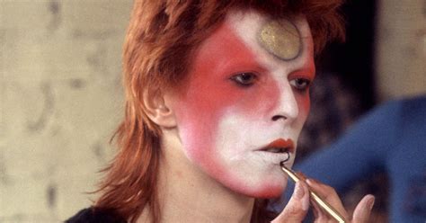 David Bowie Becomes Icon Ziggy Stardust From Space Oddity To Glam Rock