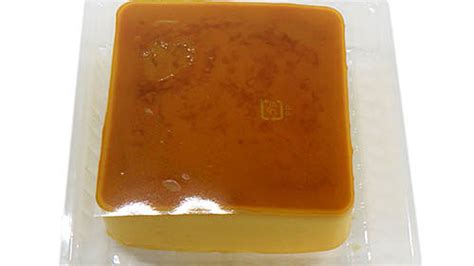 昔ながらの硬めの食感で、卵を贅沢に使用した濃厚でコクのあるプリン セブン‐イレブンが「濃厚卵のレトロプリン」を発売 ネタとぴ