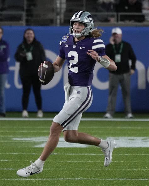 Freshman Qb Avery Johnson Leads Kansas State Past No 19 Nc State In