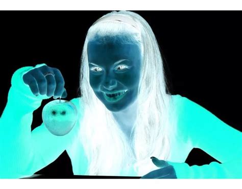 Online Filter To Invert The Color Photo Negative