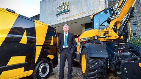 The Jcb Pothole Pro Tackling The Uks Pothole Problem