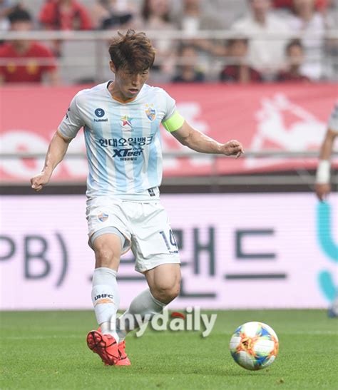 김보경 극적 동점골 울산 서울과 2 2 무승부