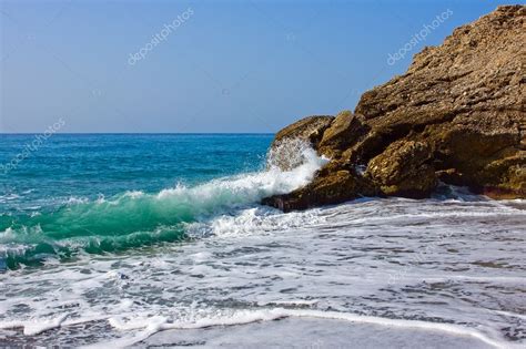 Пляж на Середземному морі — Стокове фото © Sborisov 6024224
