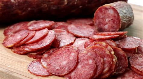 Genoa Salami Vs Hard Salami Whats The Difference