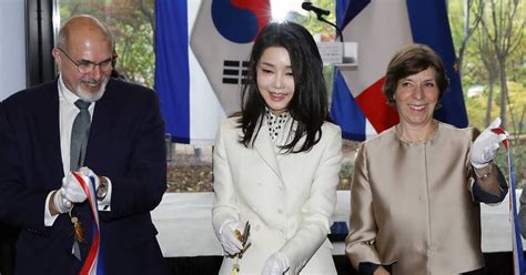 김건희 여사 주한프랑스대사관 개관식 참석 동물권 정책교류