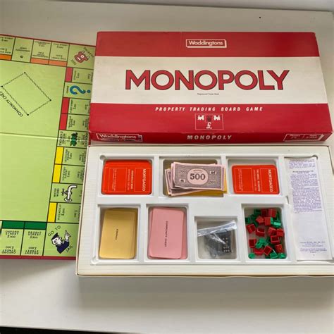 Monopoly Waddingtons Property Trading Board Game S