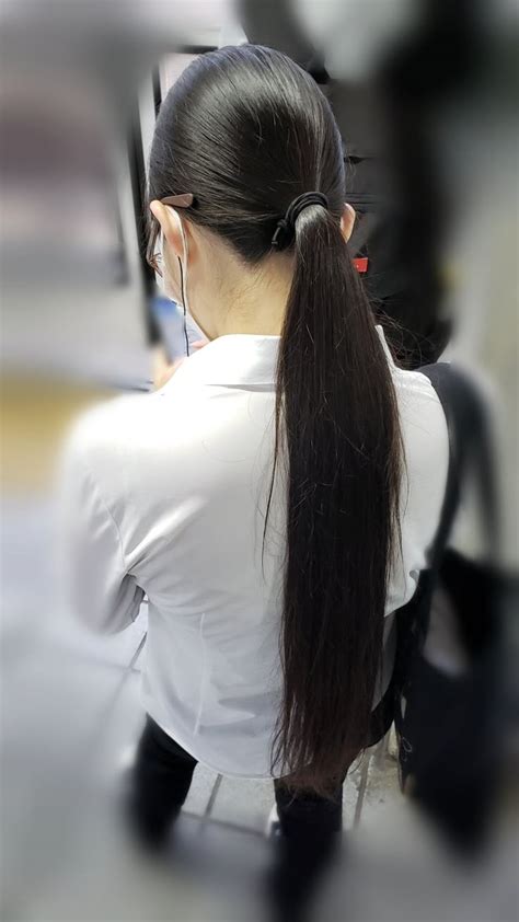 Pinterest 長いポニーテール 美人 ポニーテール 女性