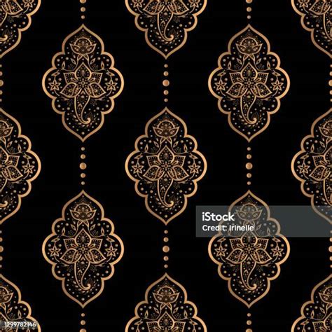 럭셔리 배경 황금 벡터 아라베스크 페이즐리 로얄 무늬가 매끄럽습니다 크리스마스 파티 새해 선물 패키지 휴일 벽지 뷰티 스파 요가 살롱 결혼식을위한 다마스크 디자인 인도