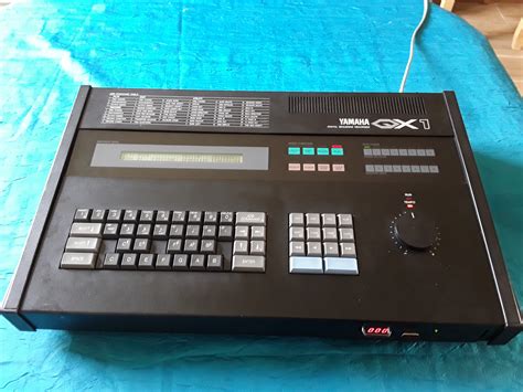 QX1 - Yamaha QX1 - Audiofanzine