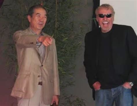 Tom Sumeragi Who Gave Nike A Financial Lifeline At A Critical Moment Dies