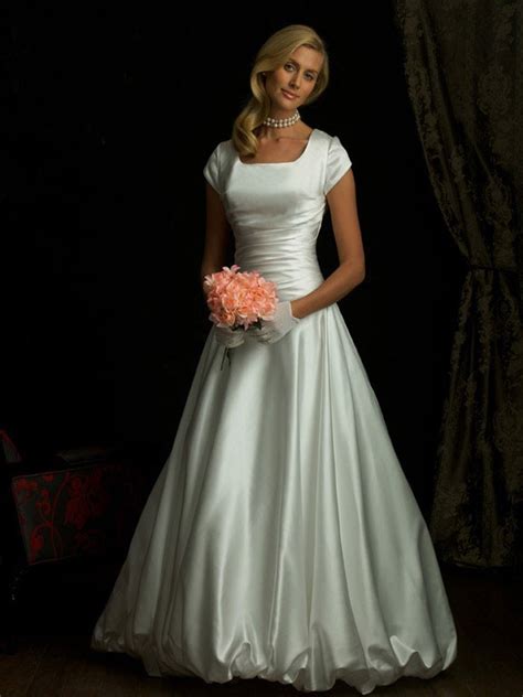 Types Of Conservative Wedding Dress 2
