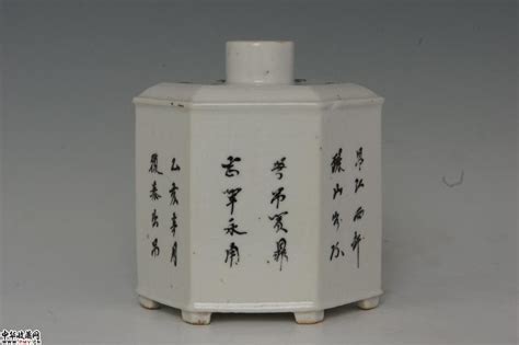 民国景德镇窑浅绛彩山水诗文六角茶叶罐 藏家展厅 收藏资讯艺术家书画家书画名人书法家 中华收藏网