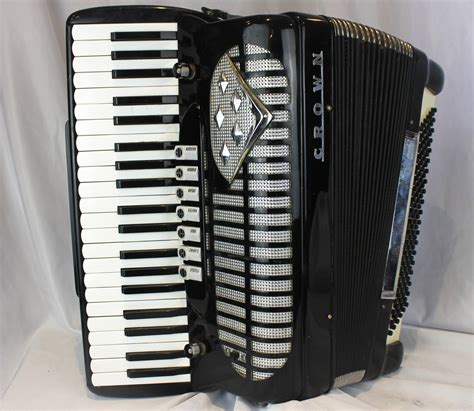 6368 Black Crown Piano Accordion Lmh 41 120