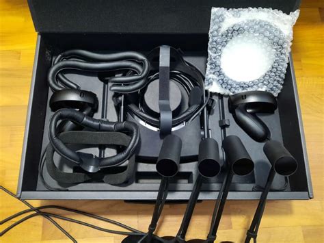 Oculus Rift Cv1 With 4 Sensors Video Gaming Gaming Accessories