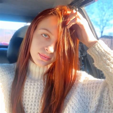 Алина 🖤 Alina Fedchenko • Threads Say More