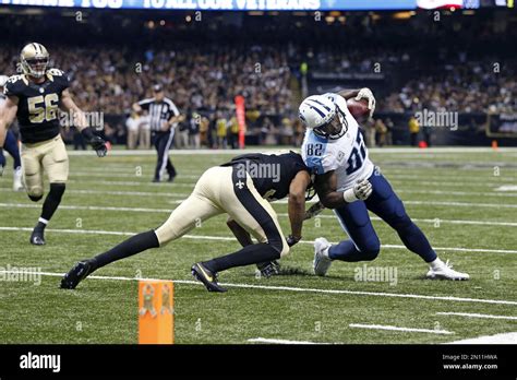 Tennessee Titans Tight End Delanie Walker 82 Carries Against New