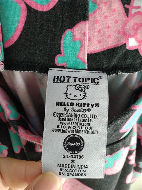 Hello Kitty Strawberry Suspender Skirt Hot Topic Size Gem