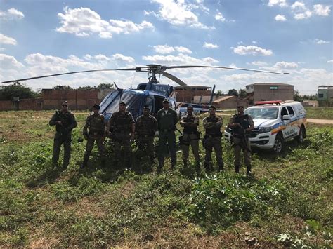 Pm Usa Helicóptero Em Perseguição A Suspeitos Armados O Olhar