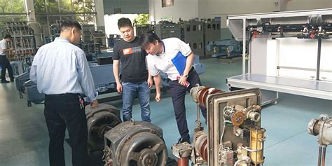 湖南铁道职业技术学院领导到实训基地交流考察 基地动态 重庆公共运输职业学院