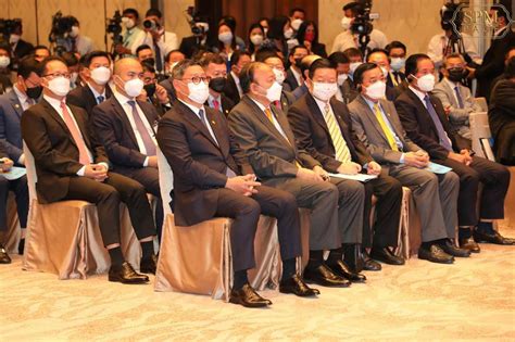 សម្តេចតេជោ ហ៊ុន សែន អញ្ជើញបើកវេទិកាភាពជាអ្នកដឹកនាំ និងភាពជាដៃគូអាស៊ានឆ្នាំ២០២២ ខេត្តកំពង់ចាម