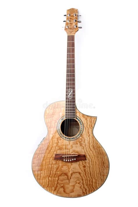Guitarra acústica aislada imagen de archivo Imagen de arte 10270279