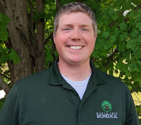 Ribbon Cutting Maple Tree Biomedical Llc Technation