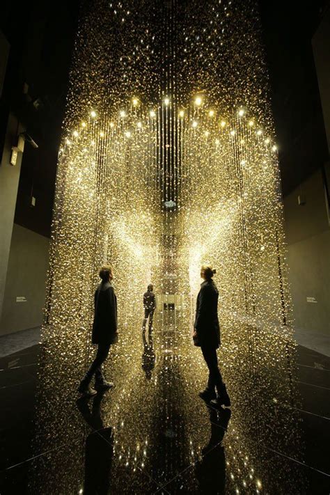 Light Is Time Installation Citizen And Yutaka Endo Light Luz Vitrine