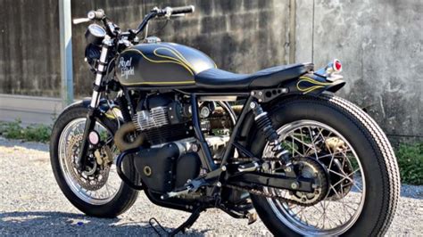 Modifikasi Royal Enfield Interceptor 650 Bergaya Street Tracker