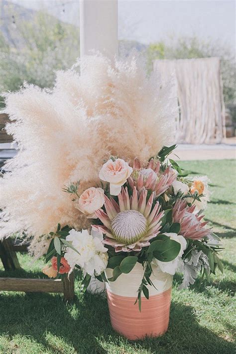 20 Bohemian Pampas Grass Wedding Ideas To Inspire You In 2019 Roses