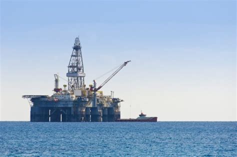 Comercializadores Ven La Demanda De Petróleo Estable Industry