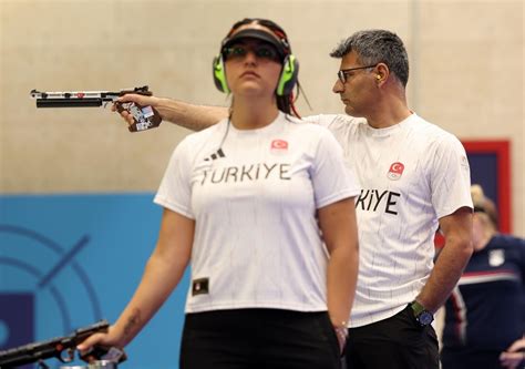 パリ五輪の無課金おじさん来日へ トルコの射撃銀メダリスト（共同通信） Yahoo ニュース