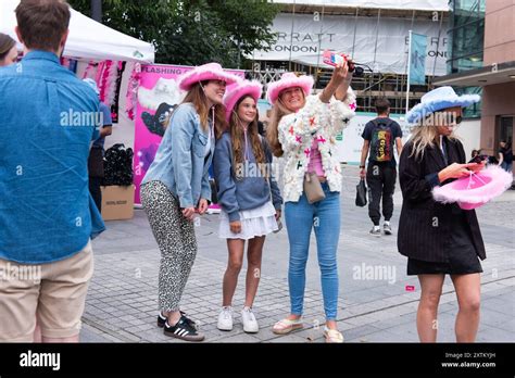 London 15th August 2024 Swifties Arrive For Taylor Swifts The Eras