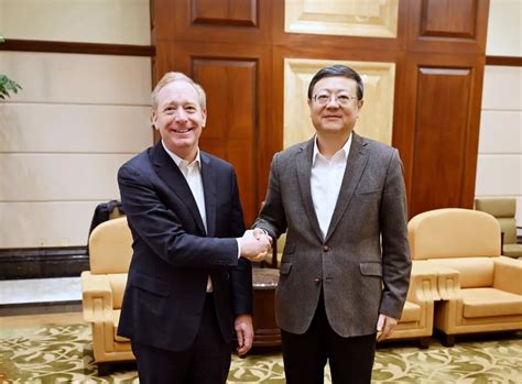 上海市委书记陈吉宁会见美国微软公司总裁兼副主席施博德