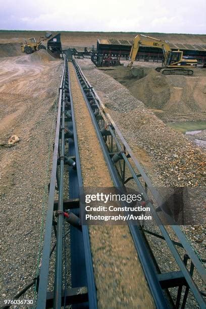 Aggregate Conveyor Photos And Premium High Res Pictures Getty Images