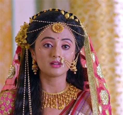 pin by anushka jadhav on monika chauhan aktris bollywood bollywood aktris