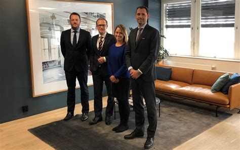 Europeisk Investeringskonsulent Samarbeider Nå Med Forvaltningshuset