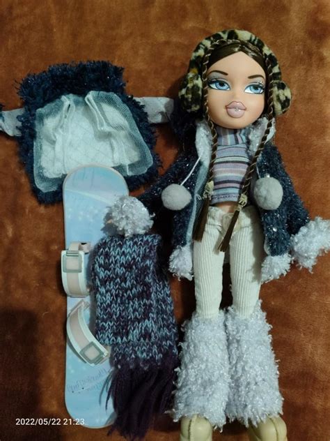 Bratz Wintertime Wonderland Dana Hobbies Toys Toys Games On Carousell