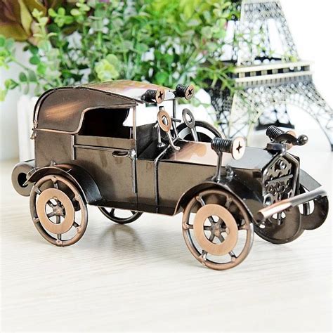 Vintage Classic Car Model Eata T