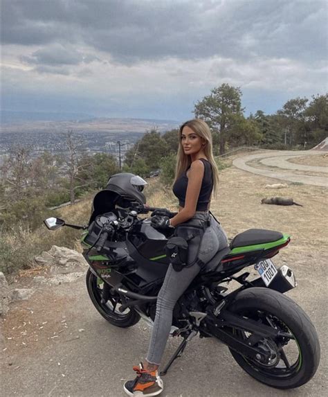 Could Use Some Compliments R Sendmecompliments