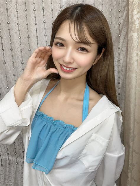 每天分享一个美女——仓本蓳 哔哩哔哩