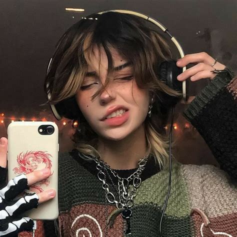Pin By Ori On ☆~ Grunge Hair Hair Styles Cool Hairstyles