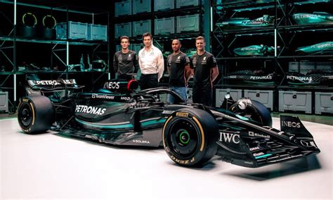 Mercedes Vuelve A Sus Clásicos Autos Negros En La Fórmula 1 Radio 3