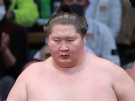 逸ノ城、コロナ指針違反で1場所出場停止 伊勢ケ浜親方は理事を辞任 産経ニュース