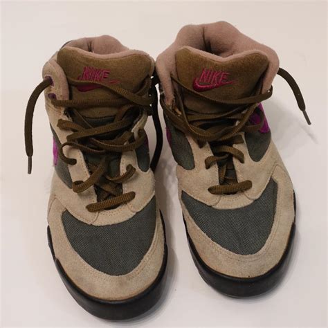 90s Vintage Nike Hiking Boots For Women Brown Depop
